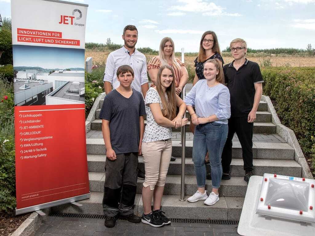 Neuer Azubi-Jahrgang begrüßt - sicht & sonnenschutz