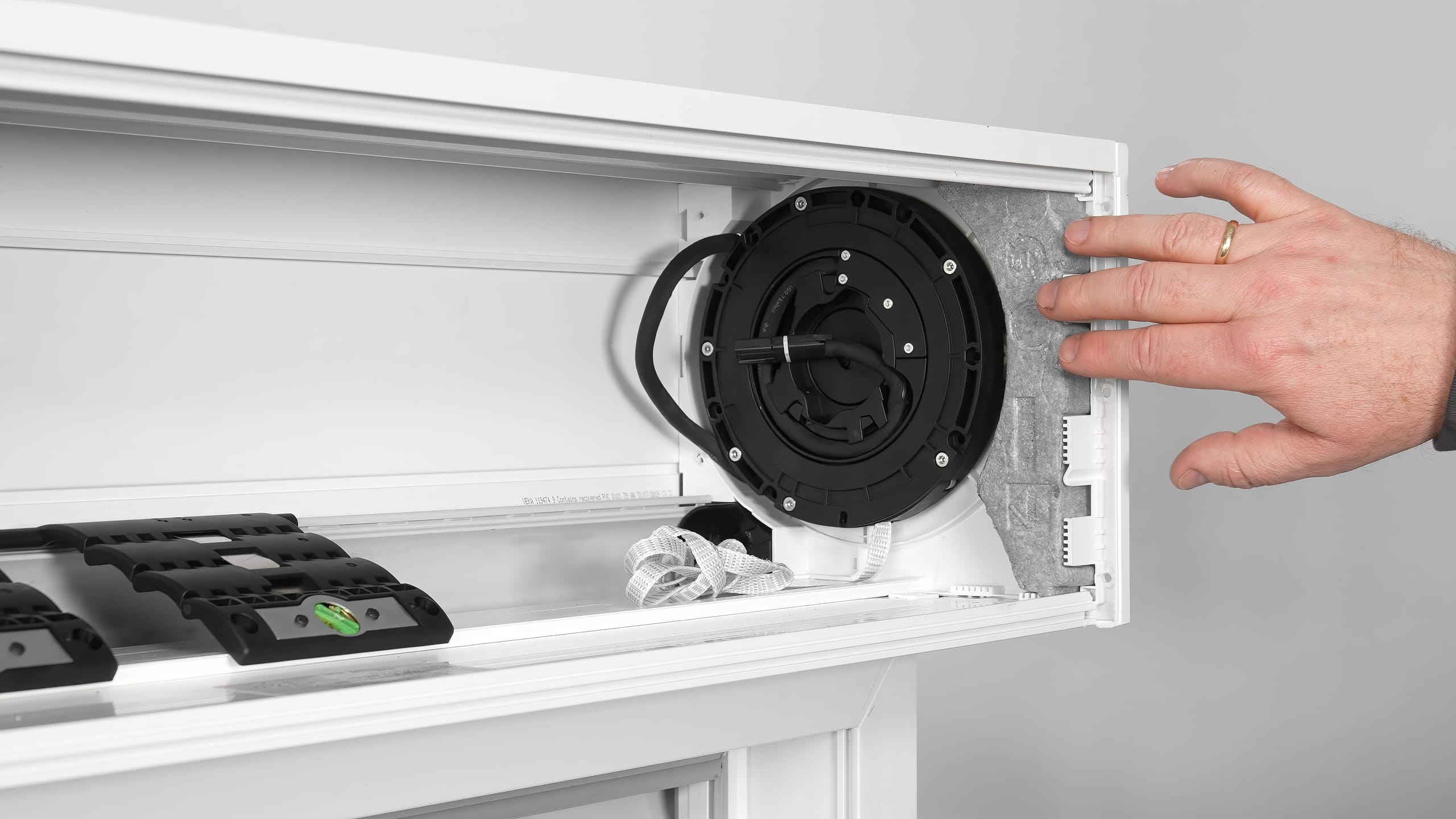 MAN Rescue: So gelingt der Einbau der Fluchtweglösung - sicht ...