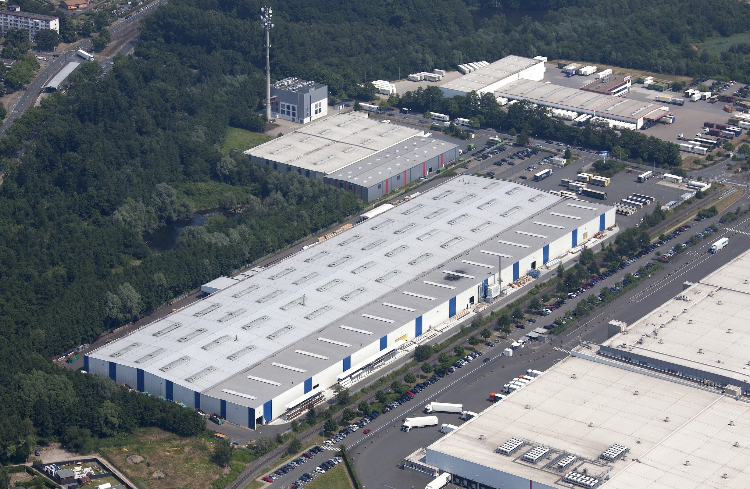 Novoferm feiert 70. Jubiläum - sicht & sonnenschutz